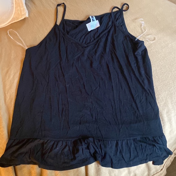 Glitzy Girlz Boutique | Tops | Glitzy Girlz Plus Size Tank | Poshmark